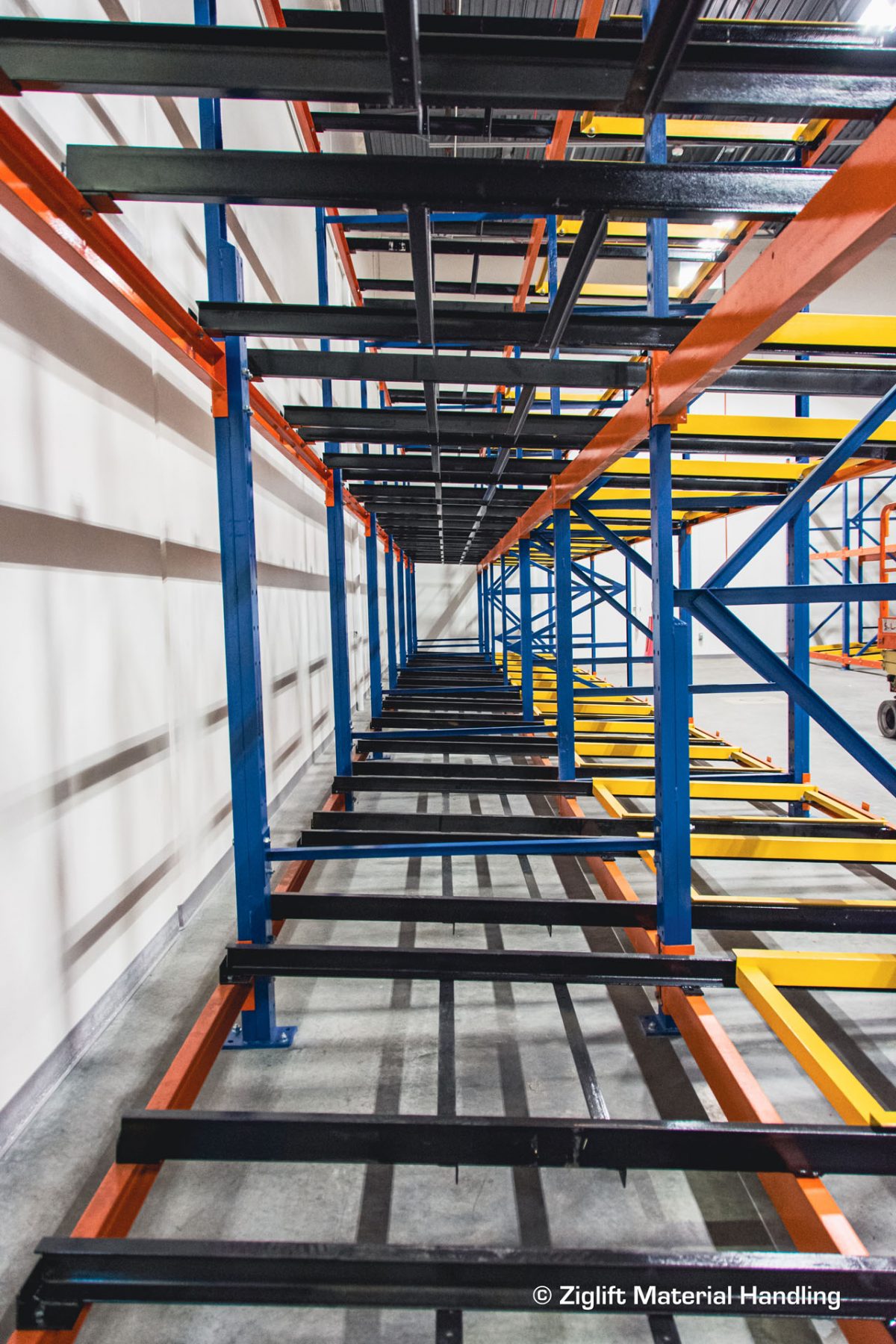 Food & Beverage Distribution Project – Ziglift